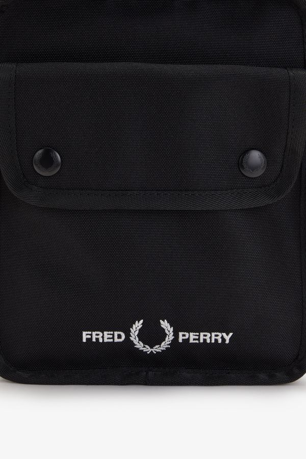 Men's Bags | Men's Backpacks & Barrel Bags | Fred Perry