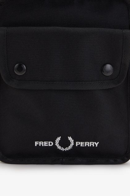 Men's Bags | Men's Backpacks & Barrel Bags | Fred Perry