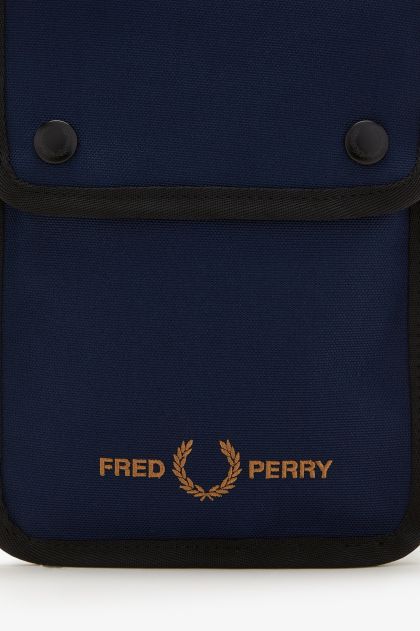 Men's Bags | Men's Backpacks & Barrel Bags | Fred Perry